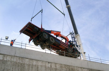 CPA Contract Lifting | Long Reach Hiabs East London